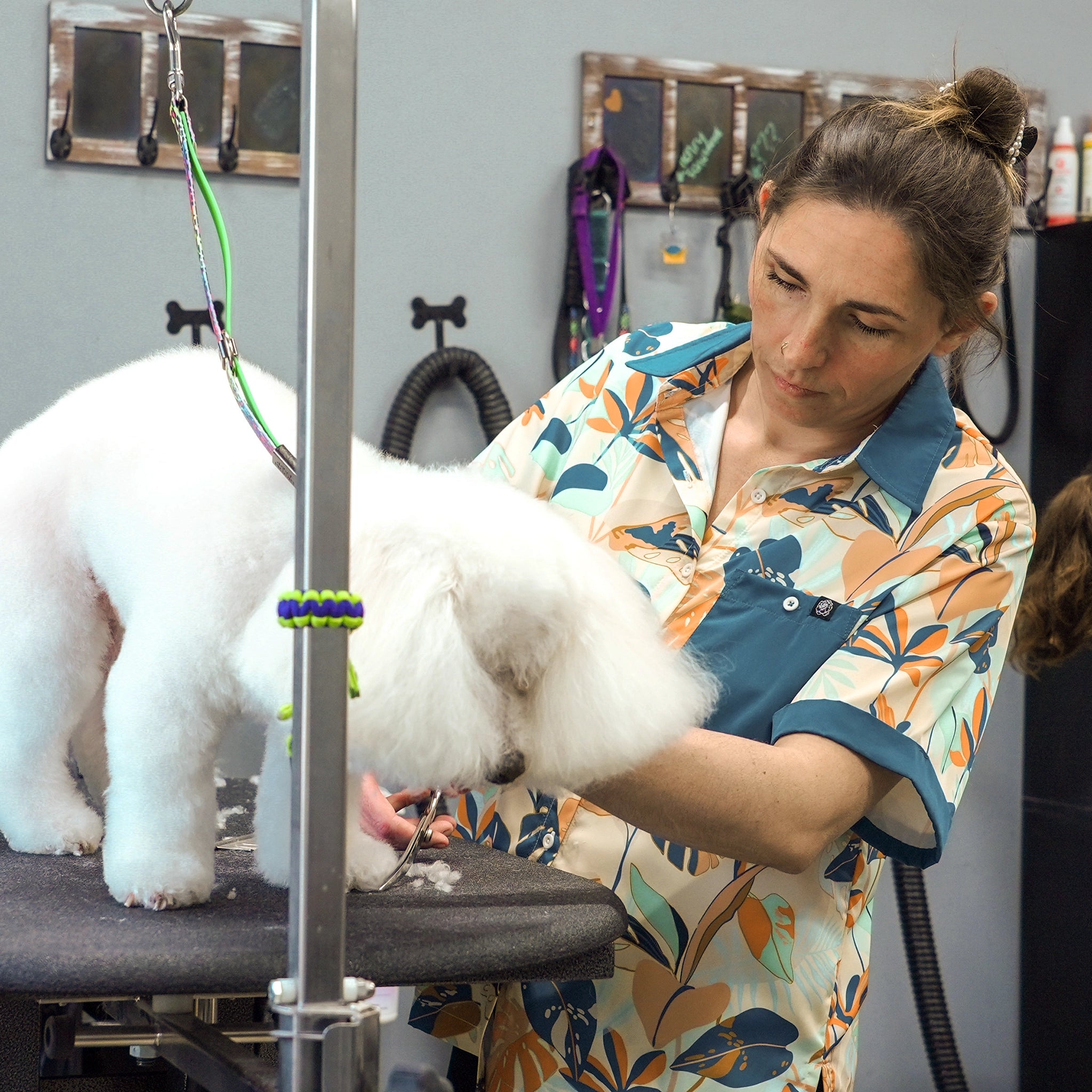 Pet Grooming Apparel - Smocks, Aprons, Pants & Accessories – Retro ...