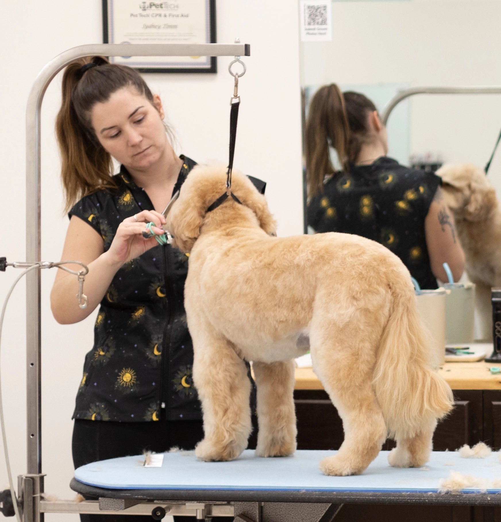 Apparel for Pet Groomers, Hair Stylists & Barbers – Retro Stylist Wear